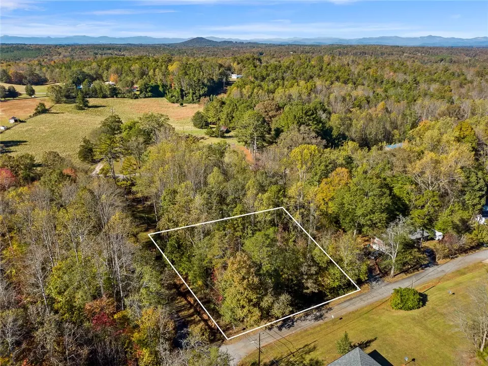 0 Francis St, Norris, SC 29667 | MLS# 20294631 | 12 Photos - Movoto