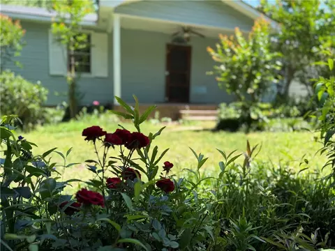 106 Nickie Dr, Williamston, SC 29697 | MLS# 20301084 | 23 Photos - Movoto