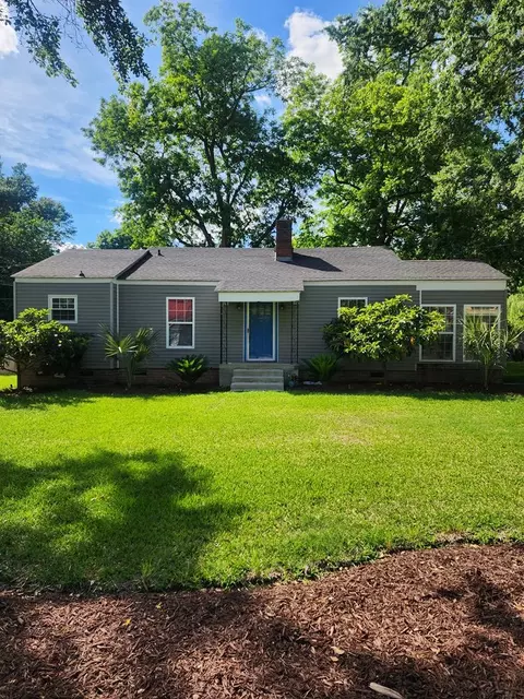 411 N Main St, Bishopville, SC 29010 | 12 Photos - Movoto