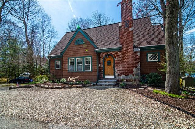 565 Reservoir Rd, Pascoag, RI 02859 | 44 Photos | MLS #1252808 - Movoto