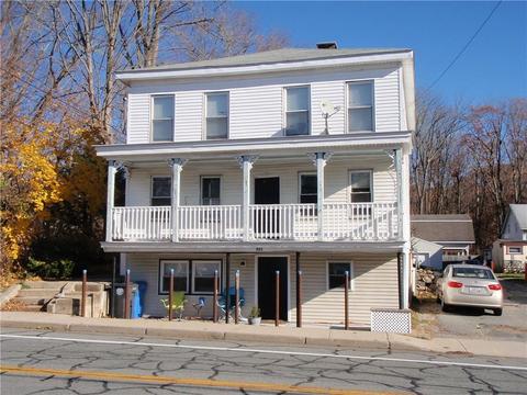 231 Main St, Hope, RI 02831 | 18 Photos | MLS #1299291 - Movoto