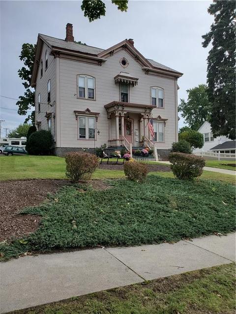 563 Prospect St, Woonsocket, RI 02895 | 40 Photos | MLS #1320925 - Movoto