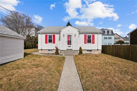 198 Fall River Homes for Sale - Fall River MA Real Estate - Movoto