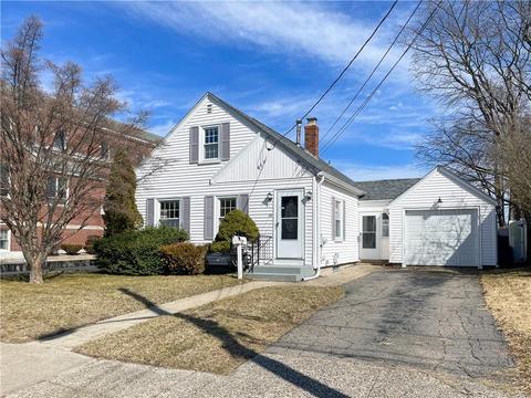 143 Pawtucket Homes for Sale - Pawtucket RI Real Estate - Movoto