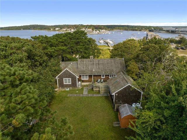 38 Cherry And Webb Ln, Westport, MA 02790 | 49 Photos - Movoto