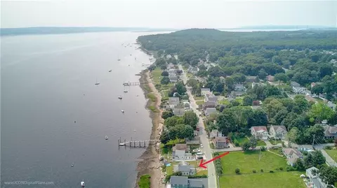 92 King Philip Ave, Bristol, RI 02809 | 6 Photos - Movoto