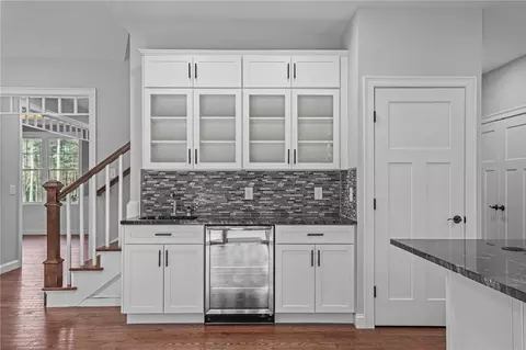 6 Sunset Lake Cir, Coventry, RI 02816 - Movoto