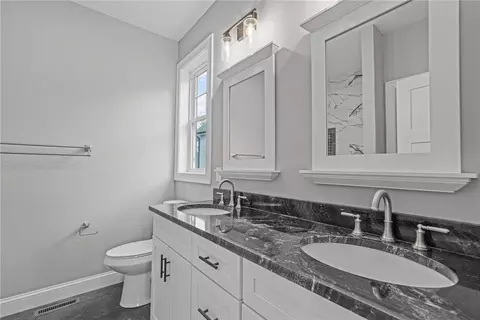 6 Sunset Lake Cir, Coventry, RI 02816 - Movoto