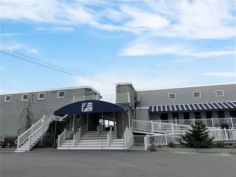 175 Bonnet Point Unit 353 Rd, Narragansett, RI 02882 | 18 Photos - Movoto