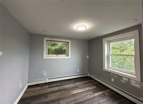 199 Manila Ave, Woonsocket, RI 02895 | 35 Photos - Movoto