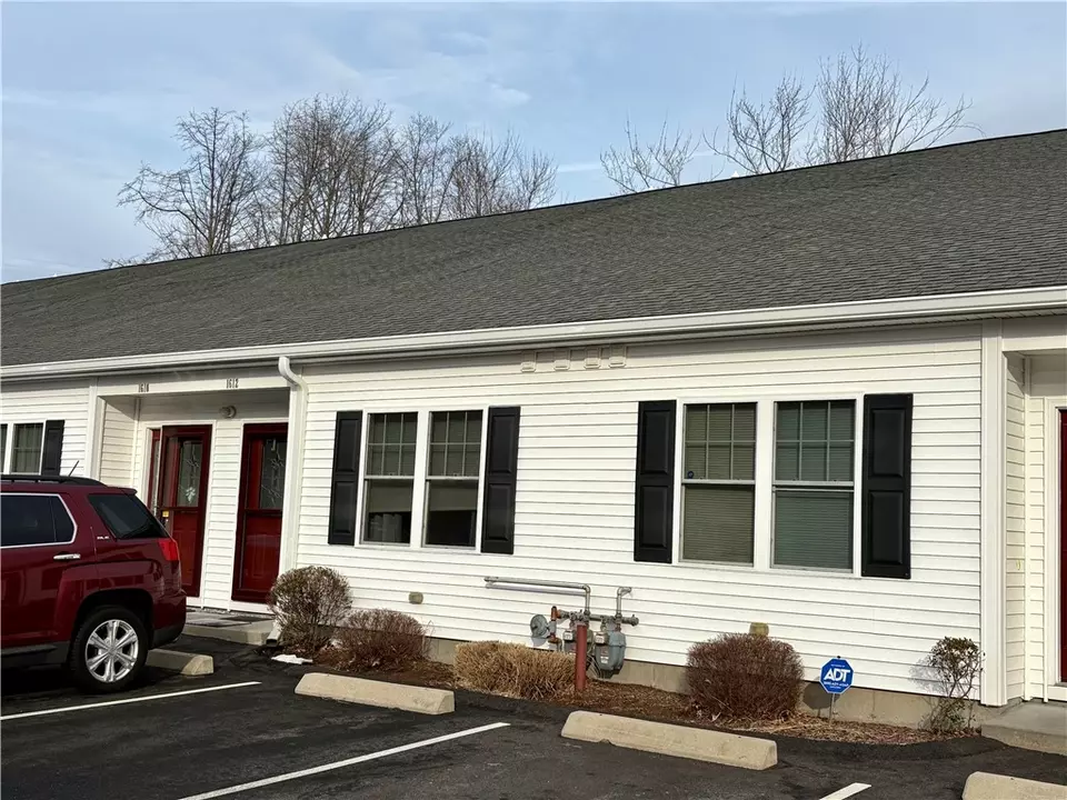 16 Gray Coach Ln #1612, Cranston, RI 02921 - Movoto
