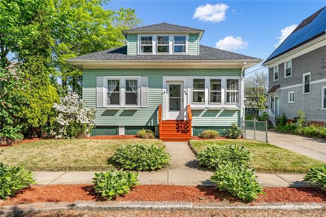 45 Henry St, Cranston, RI 02905 | MLS# 1384970 | 32 Photos - Movoto