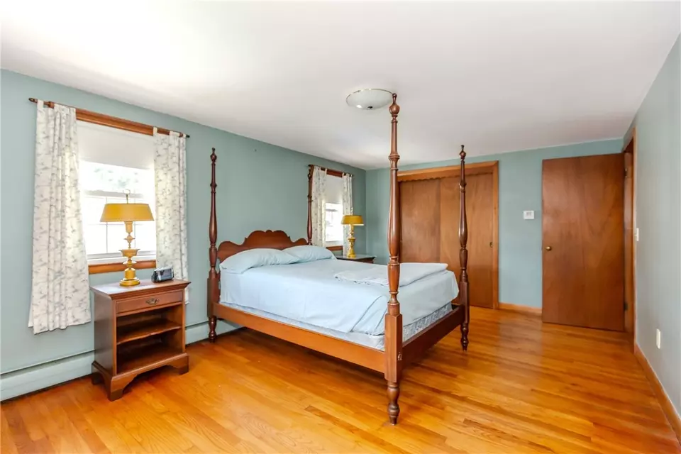 19 Longue Vue Ave, North Providence, RI 02904 | MLS# 1390836 | 48 ...