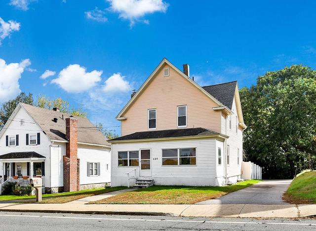 625 Gaskill St, Woonsocket, RI 02895 | 34 Photos - Movoto