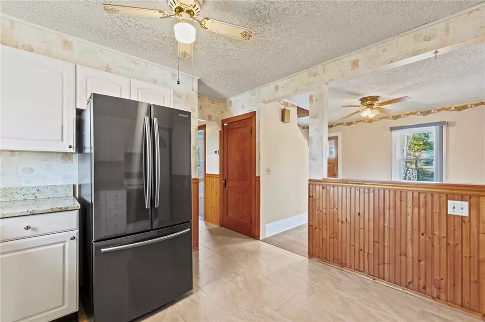 37 George Waterman Rd, Johnston, RI 02919 | MLS# 1399441 | 27 Photos ...
