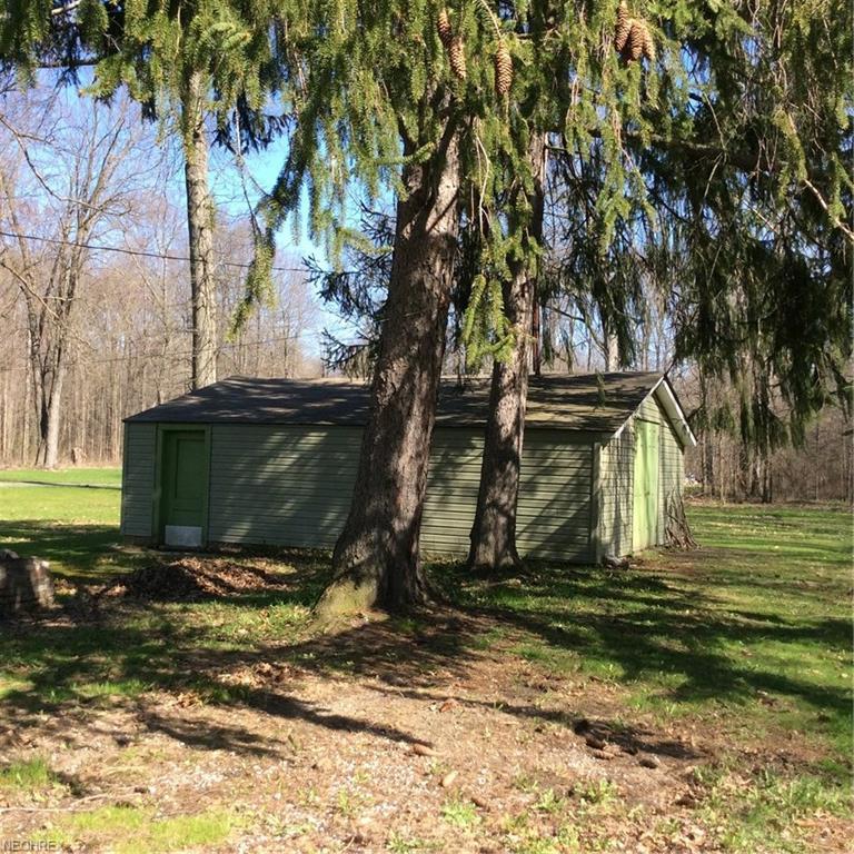 9795 Howland Springs Rd SE, Warren, OH 44484 | 4 Photos - Movoto