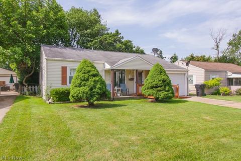 14411 Courtland Ave, Cleveland, OH 44111 | 20 Photos | MLS #4389754 ...