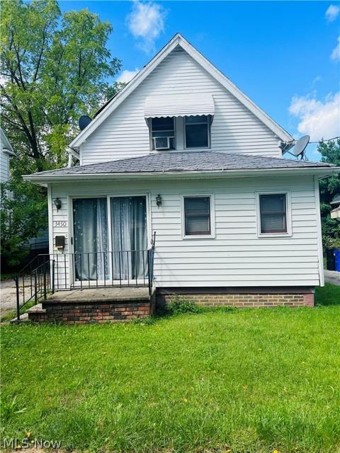 3450 E 147th, Cleveland, OH 44120 | 7 Photos | MLS #4408377 - Movoto