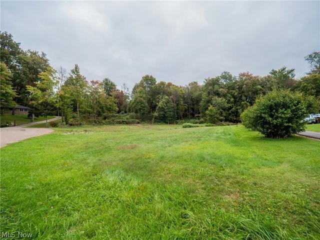 2389 Woodview Rd, Green, OH 44685 | 10 Photos - Movoto