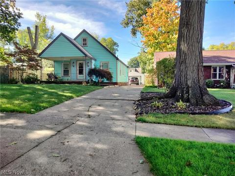 170 Rosemont, Austintown, OH 44515 | 7 Photos | MLS #4413725 - Movoto