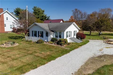 6680 E Sparta Ave SE, East Sparta, OH 44626 | 29 Photos | MLS #4417384 ...