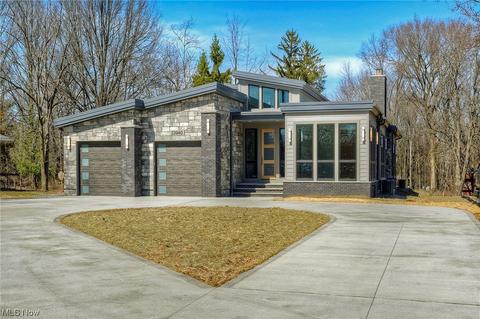 23940 Center Ridge Rd, Westlake, OH 44145 | 33 Photos | MLS #4429914 ...