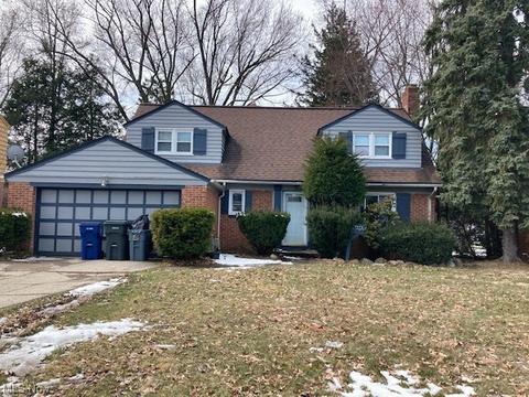 2370 N Taylor Rd, Cleveland Heights, OH 44112 | 23 Photos | MLS ...