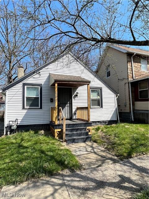 9407 Benham Ave, Cleveland, OH 44105 | 9 Photos | MLS #4450475 - Movoto