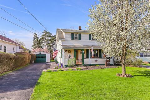 12908 Shadyway Rd, Garfield Heights, OH 44125 | 20 Photos | MLS ...