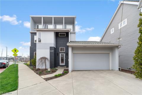 2149 W 5th St, Cleveland, OH 44113 | 35 Photos | MLS #4452289 - Movoto