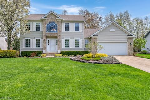 7043 Hayes Blvd, Mentor, OH 44060 | 35 Photos | MLS #4458840 - Movoto