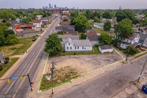3329 Fulton Rd, Cleveland, OH 44109 | 4 Photos | MLS #4462729 - Movoto