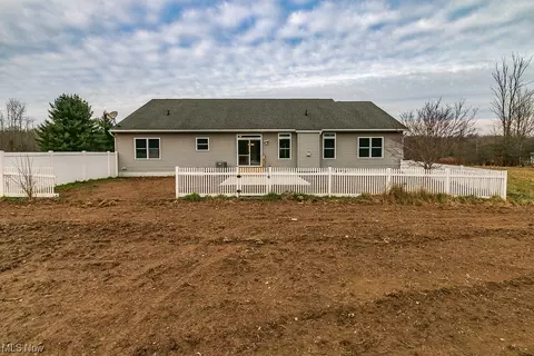 6450 State Route 86, Windsor, OH 44099 | 41 Photos - Movoto