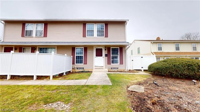 20408 Williamsburg Ct #206C, Middleburg Heights, OH 44130 | 19 Photos ...