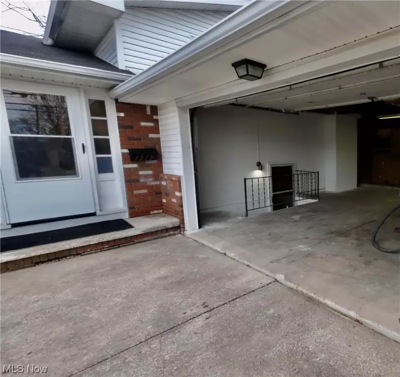 1519 W 44th St, Lorain, OH 44053 | 25 Photos - Movoto