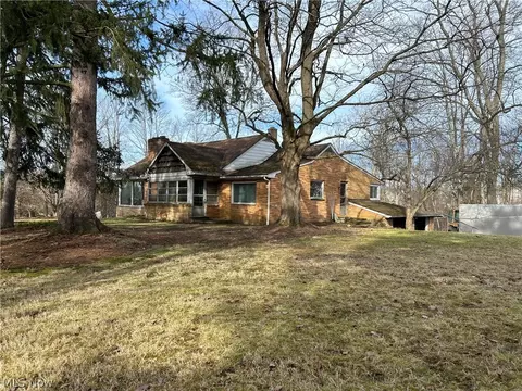 1283 Nesbitt Rd, Northfield, OH 44067 | 22 Photos - Movoto