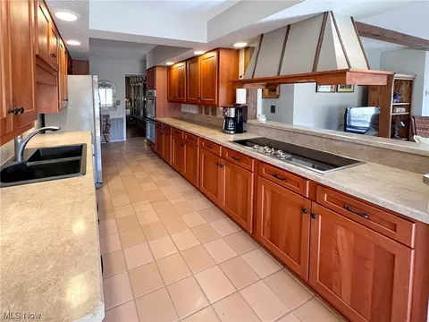 11911 County Line Rd, Gates Mills, OH 44040 | 49 Photos - Movoto