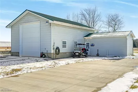 1048 State Route 46 S, Jefferson, OH 44047 | 32 Photos - Movoto