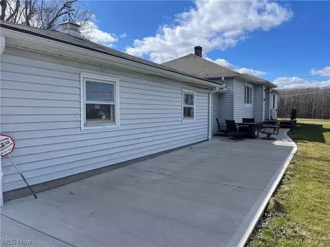 1048 State Route 46 S, Jefferson, OH 44047 | 32 Photos - Movoto