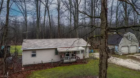 14501 Mock Rd, Berlin Center, OH 44401 | 24 Photos - Movoto