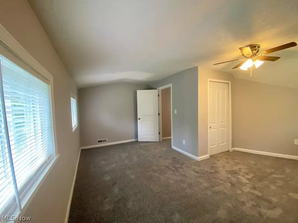 7287 Wright Ave, Oakwood Village, OH 44146 - Movoto