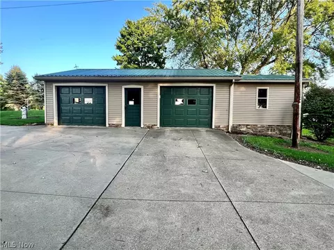 4918 S Carr Rd, Apple Creek, OH 44606 | 14 Photos - Movoto