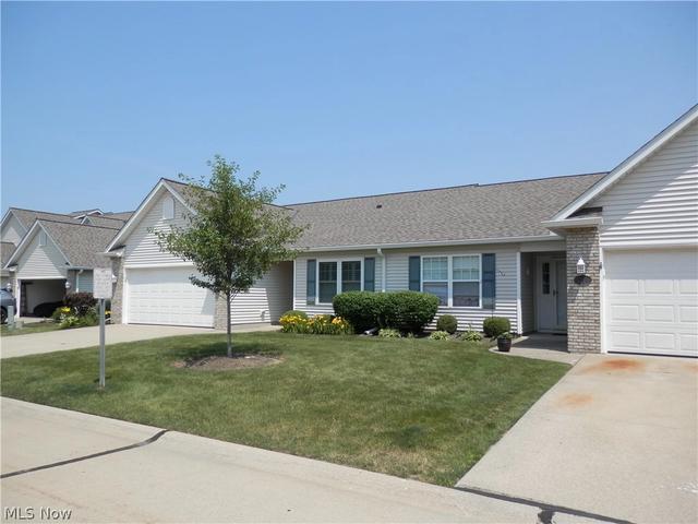 1272 Hidden Harbor Dr, Fairport Harbor, OH 44077 | 23 Photos - Movoto