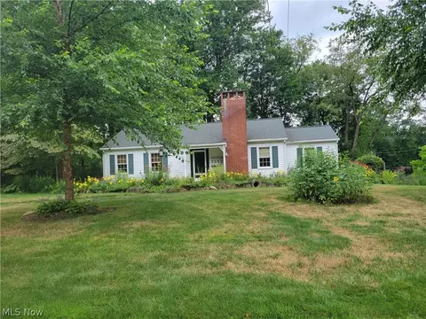 7357 Westview Rd, Kent, OH 44240 | 30 Photos - Movoto