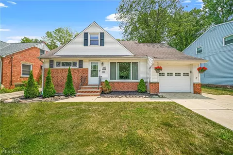 1830 E 290th St, Wickliffe, OH 44092 - Movoto