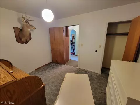 5653 Wayland Rd, Ravenna, OH 44266 | 43 Photos - Movoto