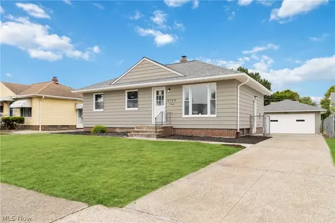 44144 Homes For Sale & 44144, OH Real Estate - Movoto