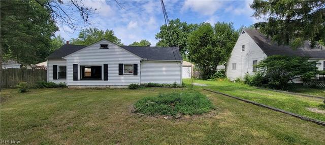 5454 Broad Blvd, North Ridgeville, OH 44039 | 16 Photos - Movoto