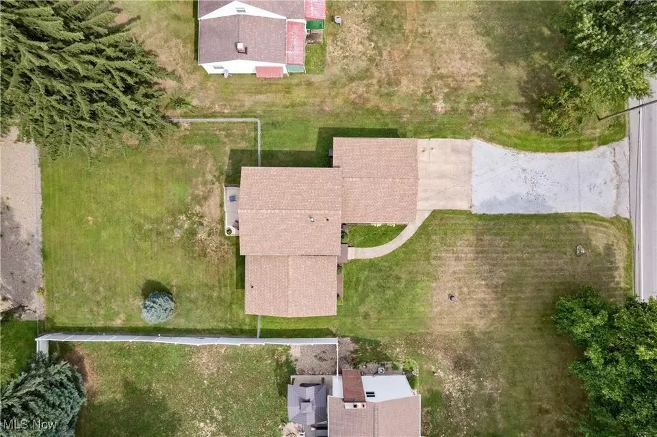 3383 Tisen Rd, Akron, OH 44312 | 31 Photos - Movoto