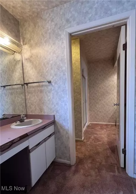 250 Laurel Cir #13, Aurora, OH 44202 | 20 Photos - Movoto